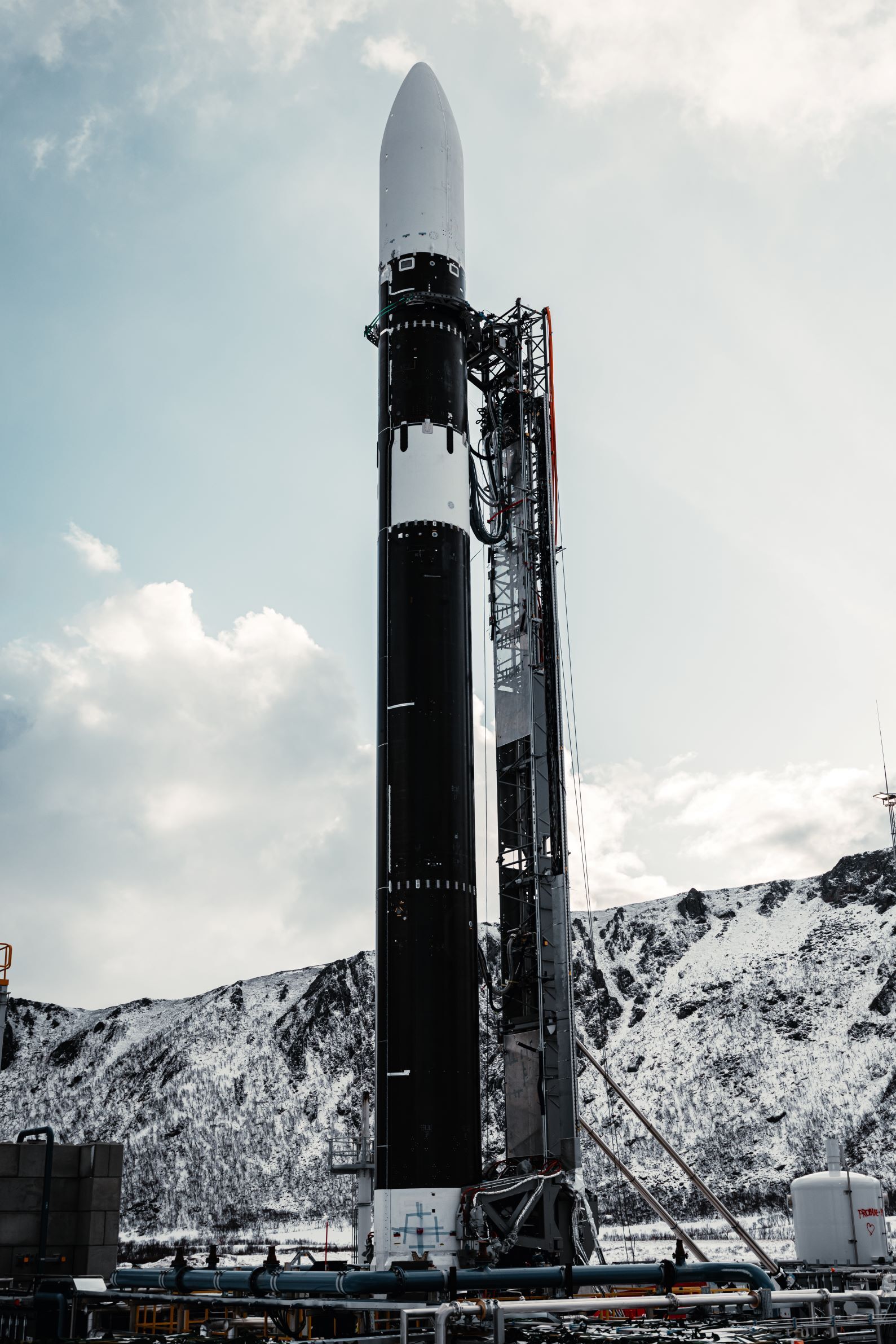 News Ticker Overview - Isar Aerospace